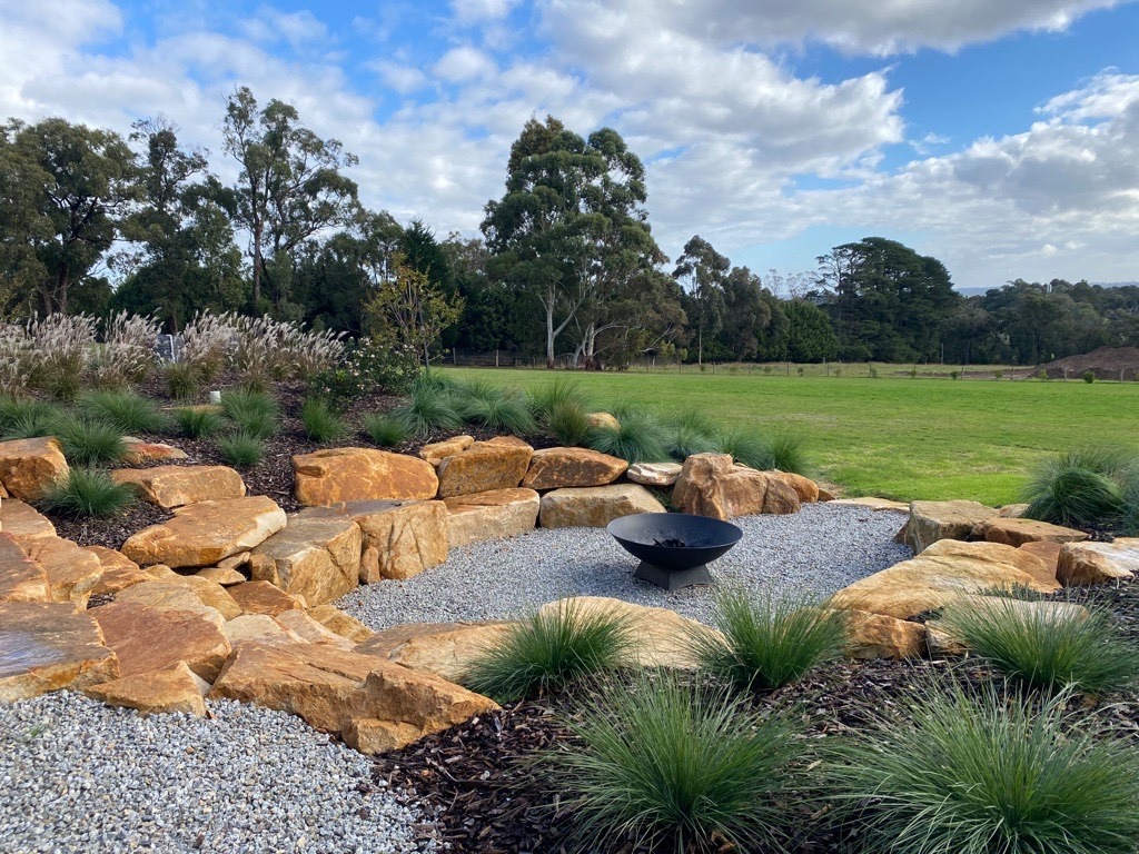 Pebbles and Rocks | Daisy's Garden Supplies